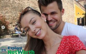 Magnus Carlsen Net Worth, Wiki, Biography, Age, Ranking, Parents, Wife ...
