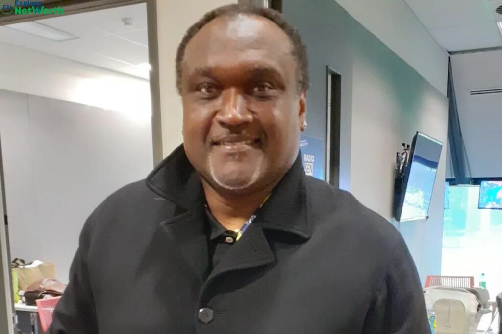 Carl Hooper Net Worth 2023 How Did The Guyanese Cricketer So Rich 